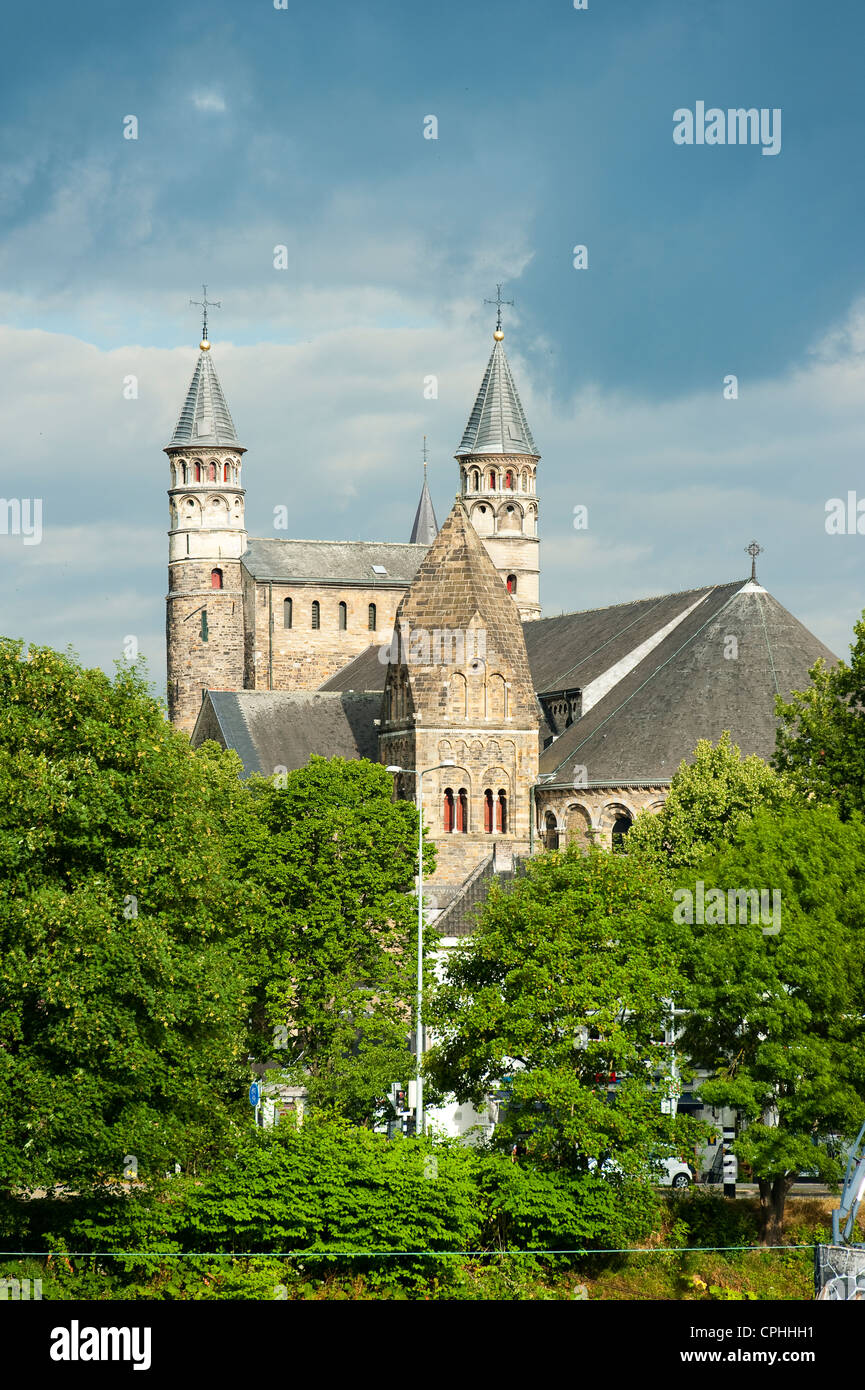 Onze lieve vrouwe maastricht hi-res stock photography and images - Alamy