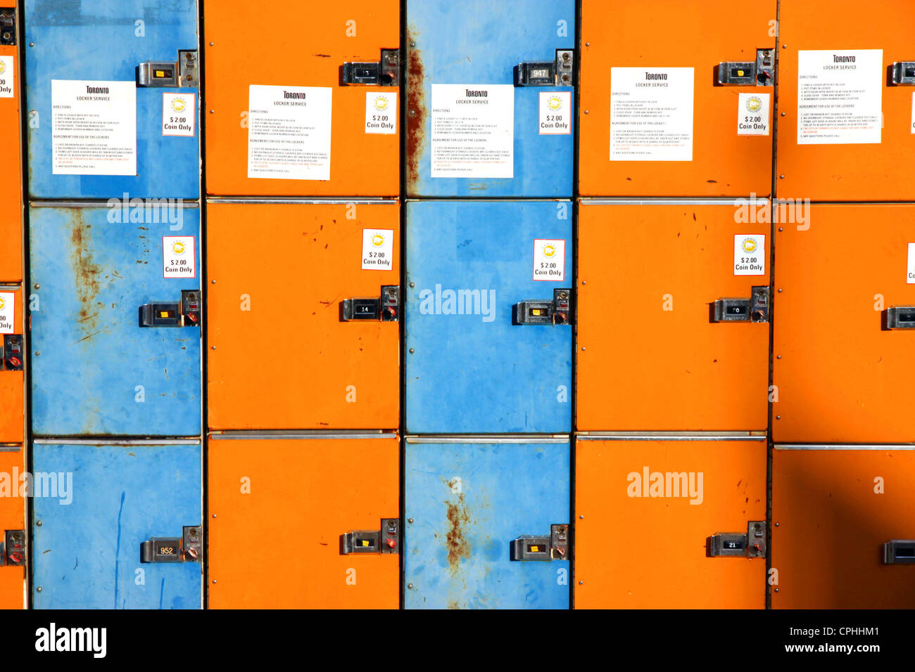 Public lockers hi-res stock photography and images - Alamy