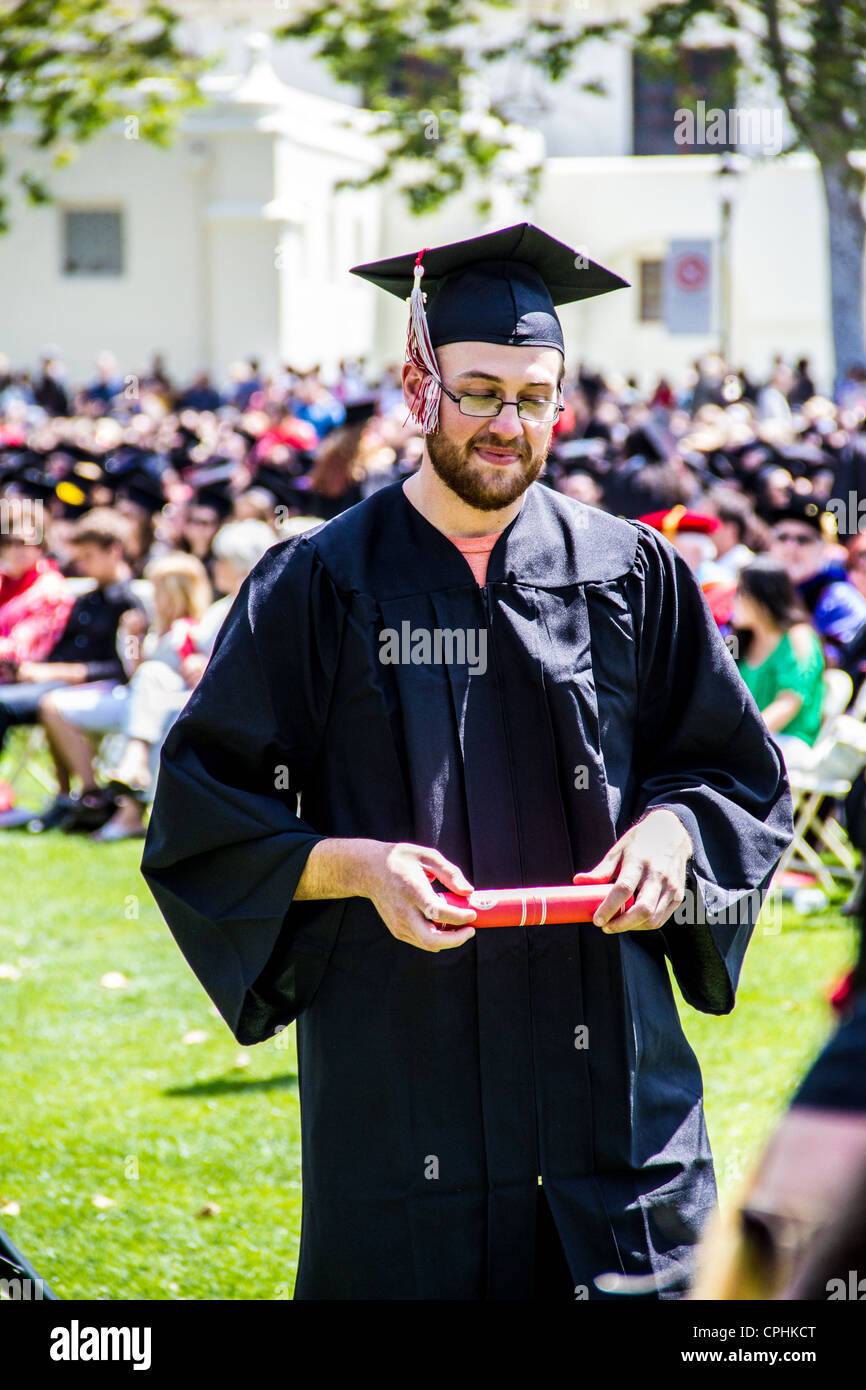 Students celebrate completion hi-res stock photography and images - Alamy