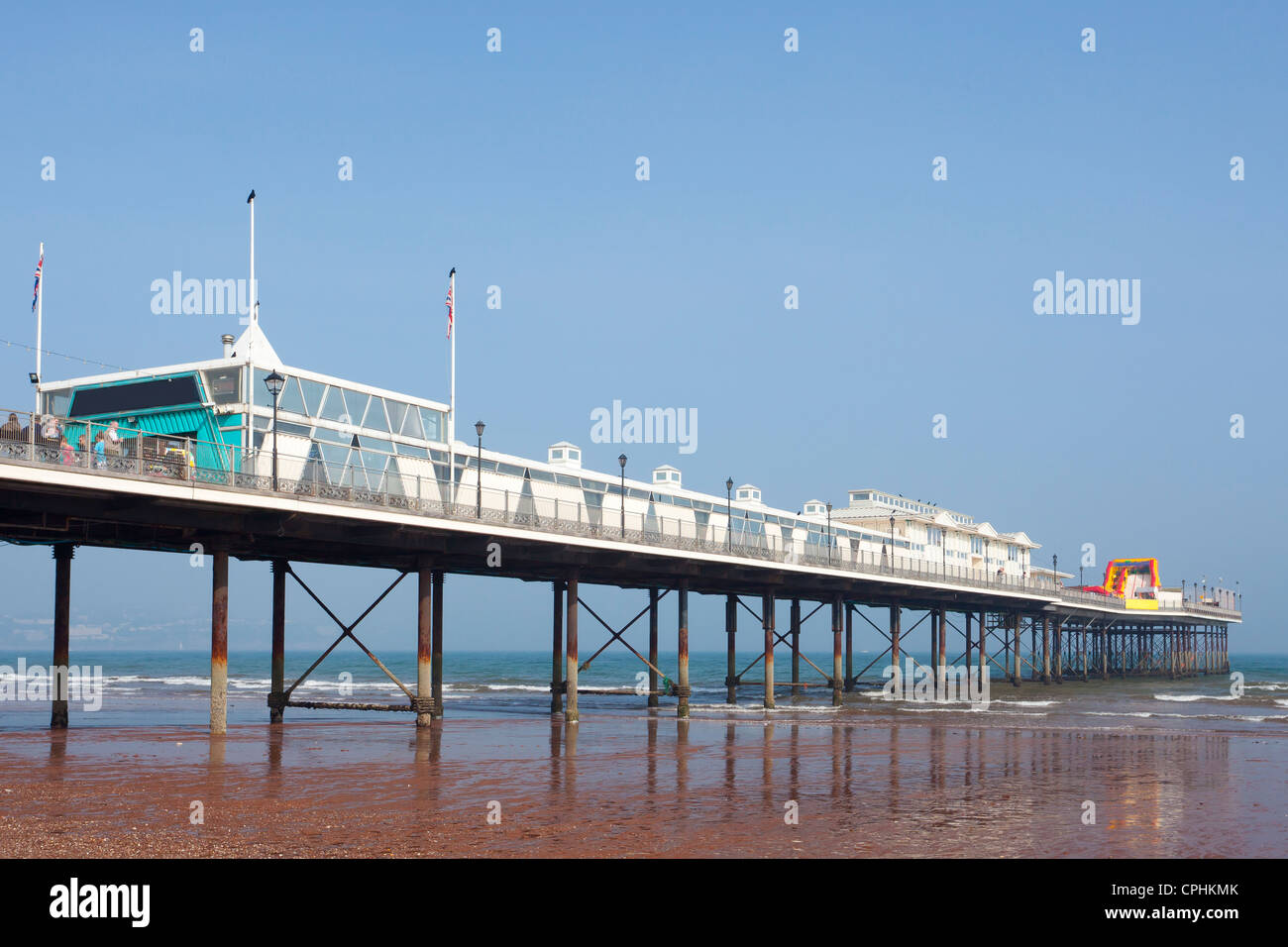 Devon pier hi-res stock photography and images - Alamy
