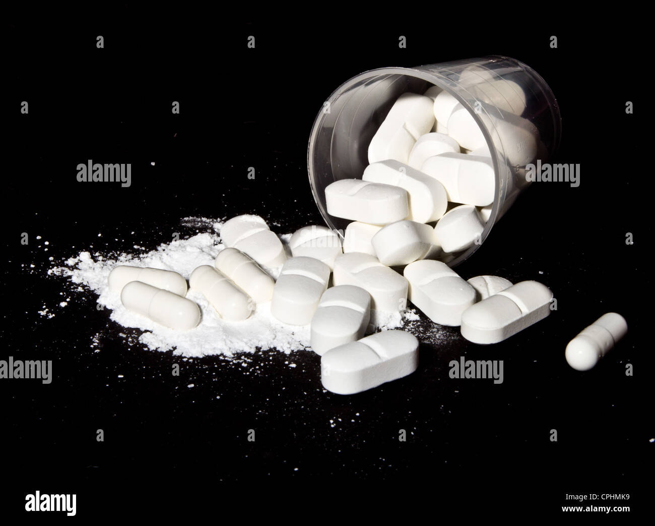 White Powder Pills Stock Photos & White Powder Pills Stock Images - Alamy