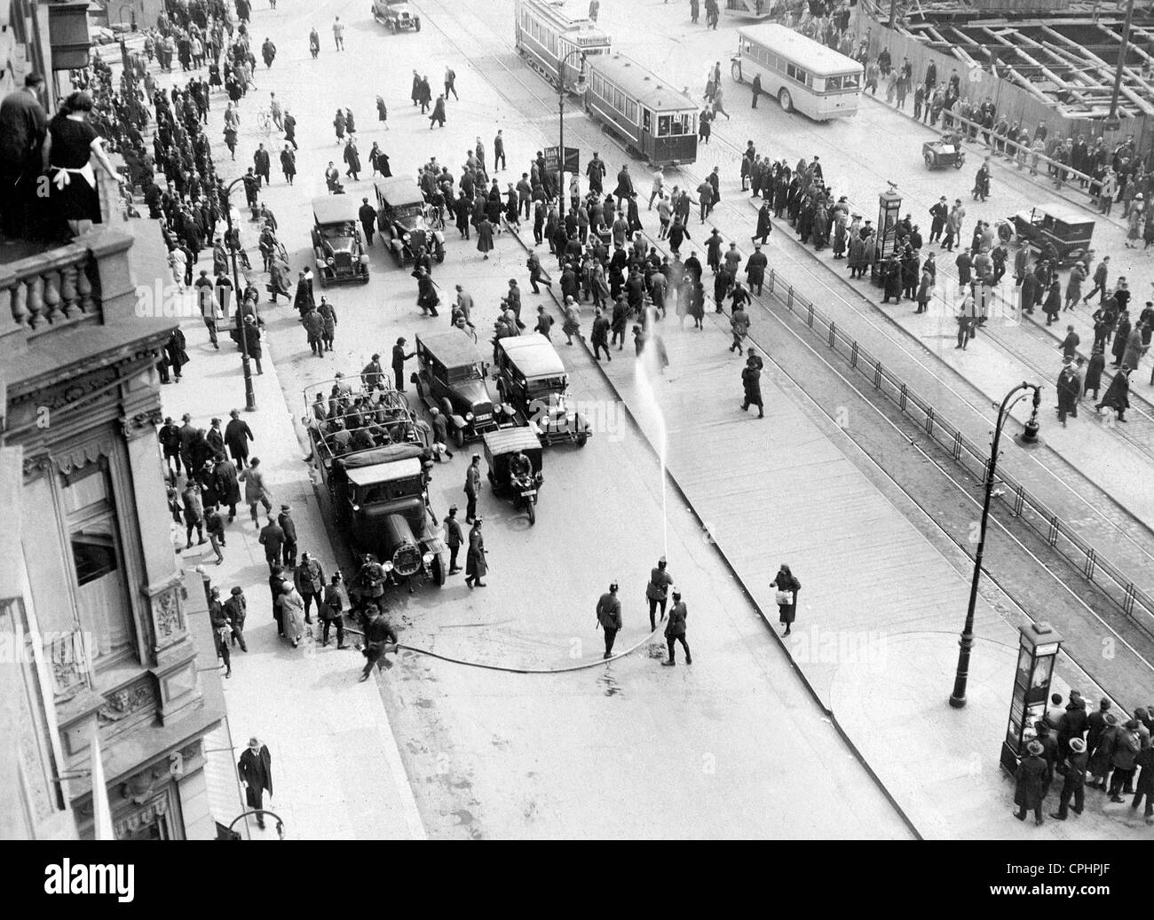 Street riots berlin hi-res stock photography and images - Alamy