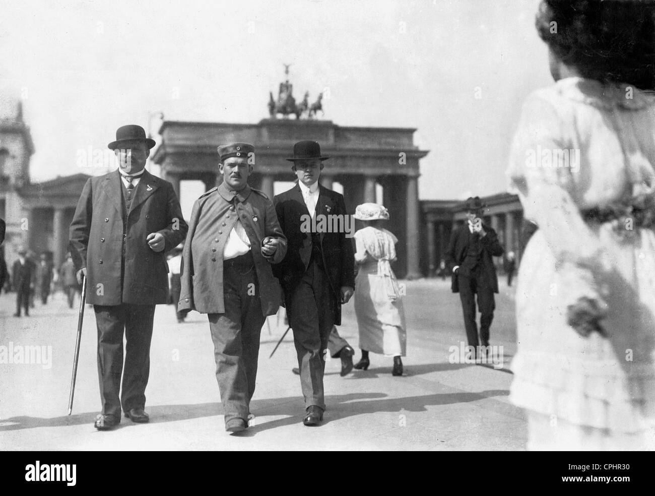 Ww1 wounded soldiers hi-res stock photography and images - Alamy