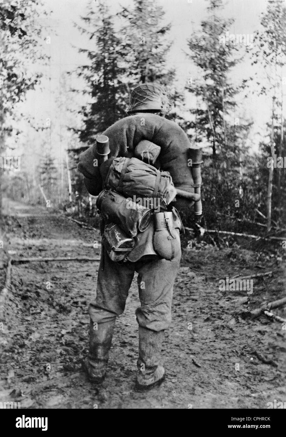 German grenadier on the Eastern Front, 1943 Stock Photo - Alamy