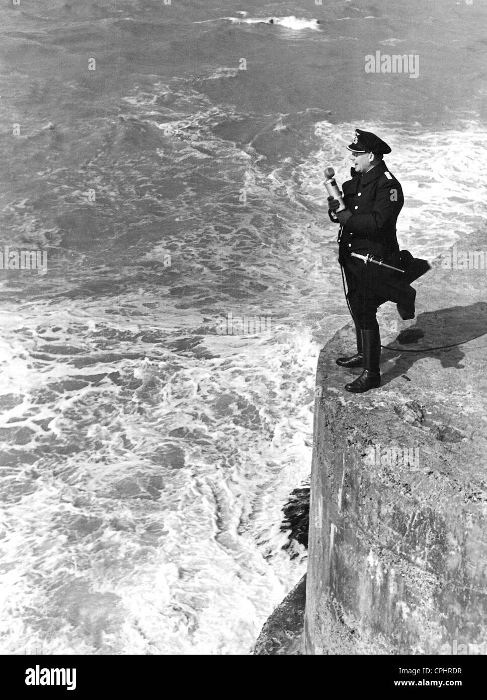 Ww2 radio hi-res stock photography and images - Alamy