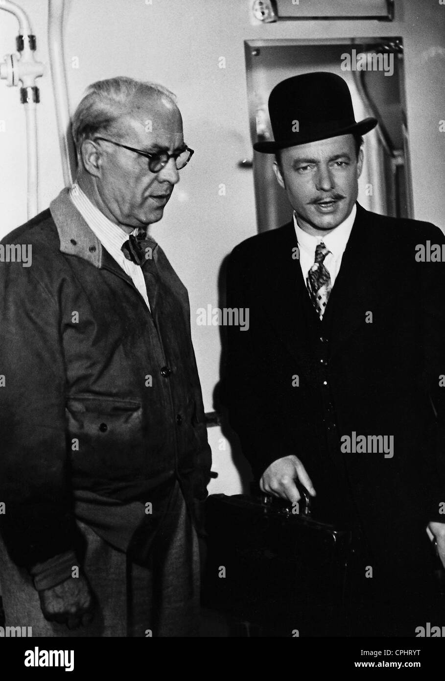 Carl Froelich and Heinz Ruehmann on the set of 'Der Gasmann', 1941 ...