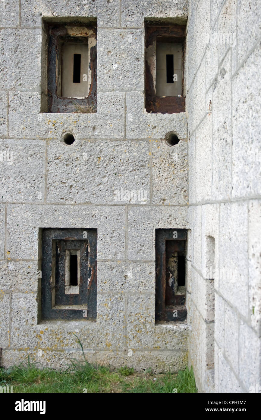Fort windows hi-res stock photography and images - Alamy