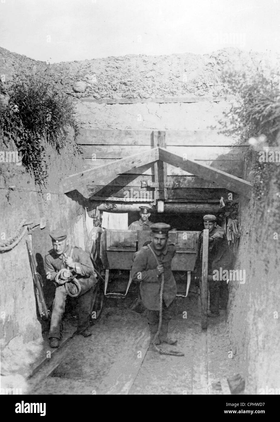 Artillery in a bunker on the Western front, 1915 Stock Photo - Alamy