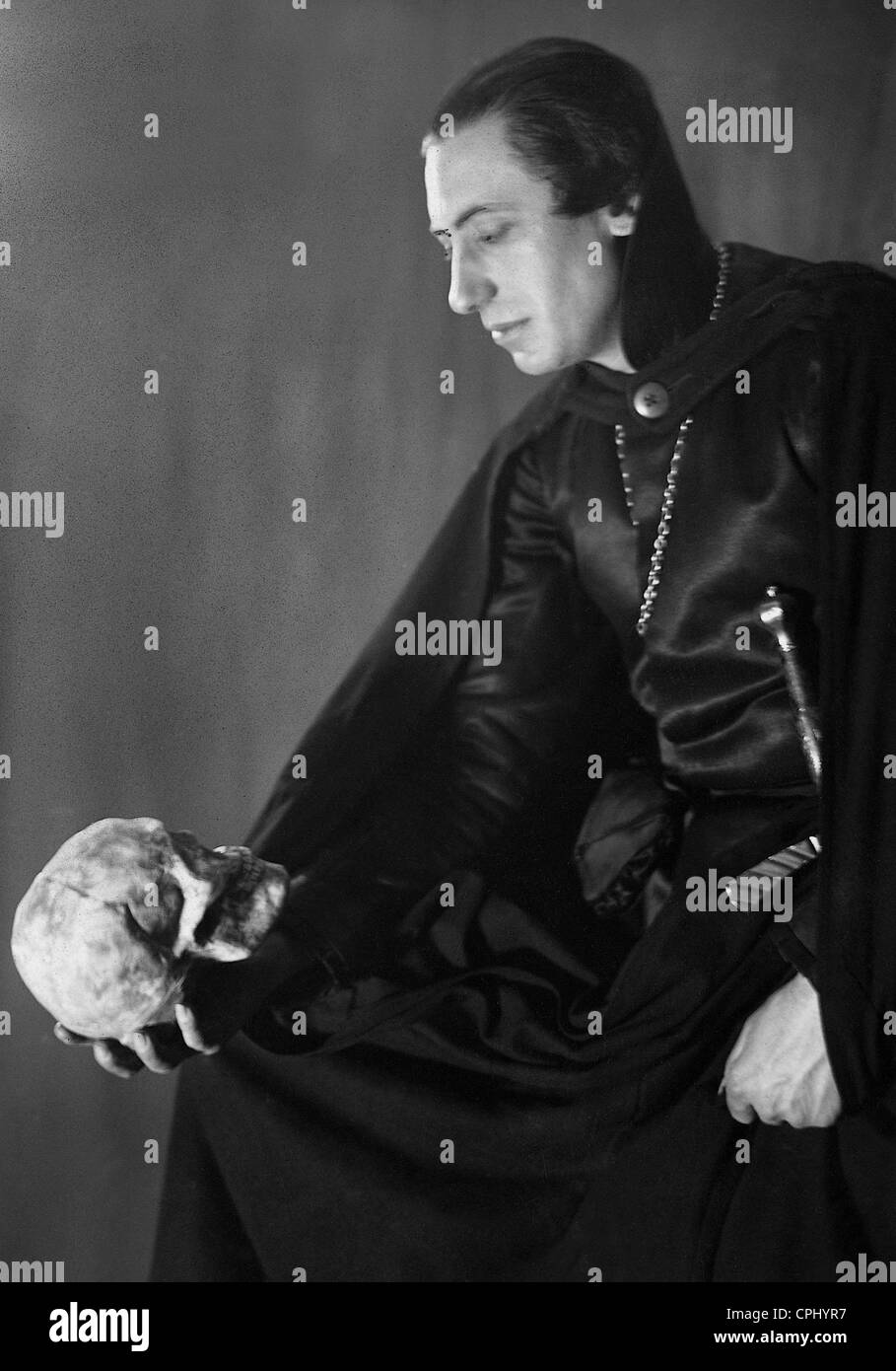 Hamlet theatre performance Black and White Stock Photos & Images - Alamy