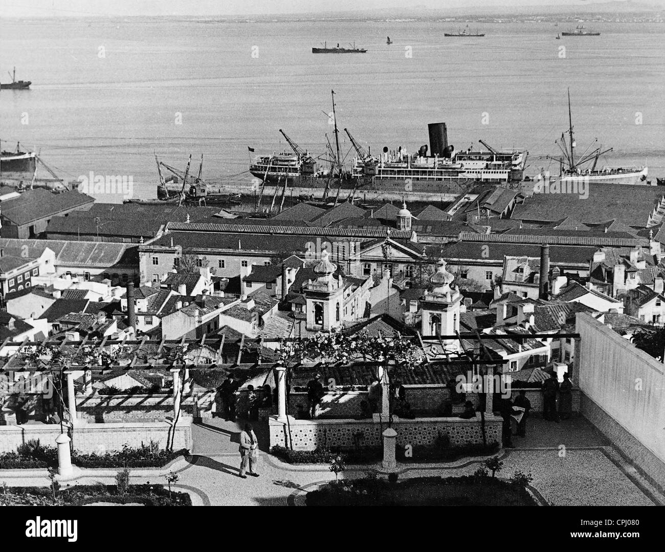Lisbon harbor, 1941 Stock Photo - Alamy