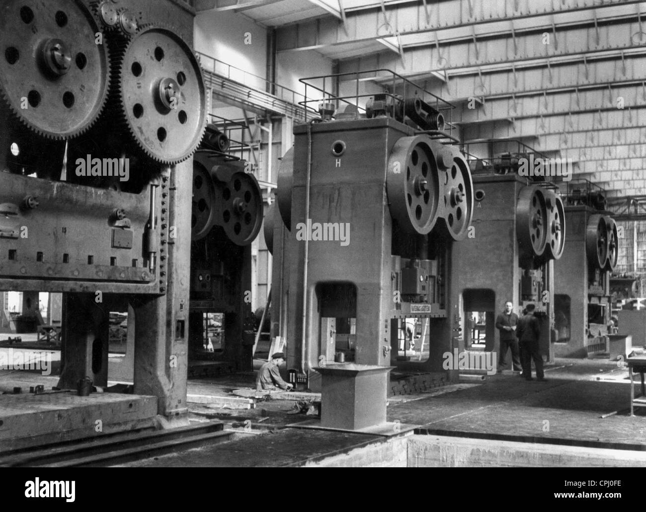 Volkswagen factory Black and White Stock Photos & Images - Alamy