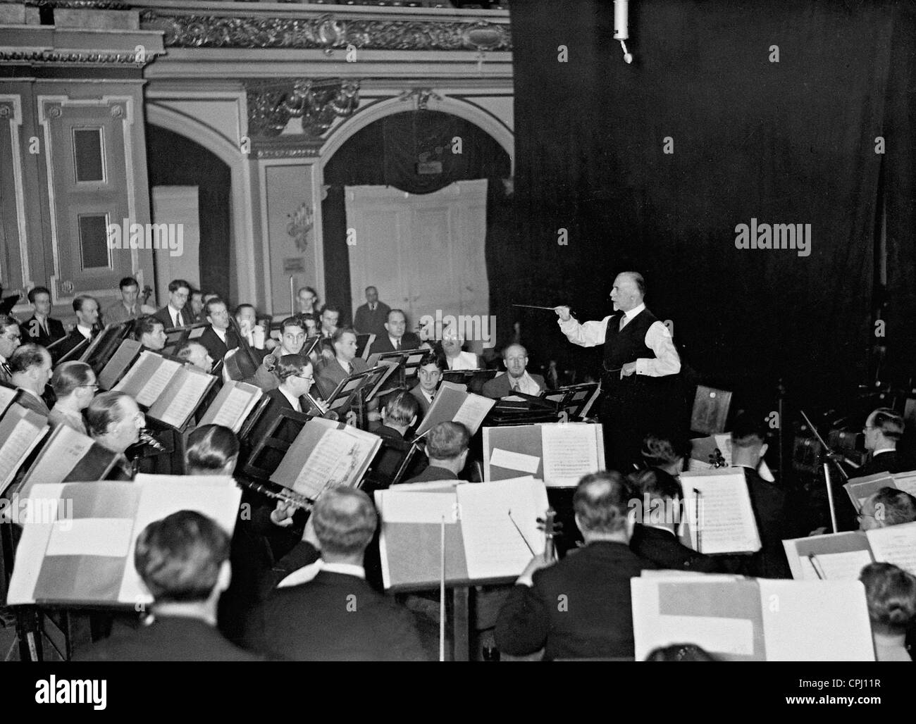 Beecham hi-res stock photography and images - Alamy