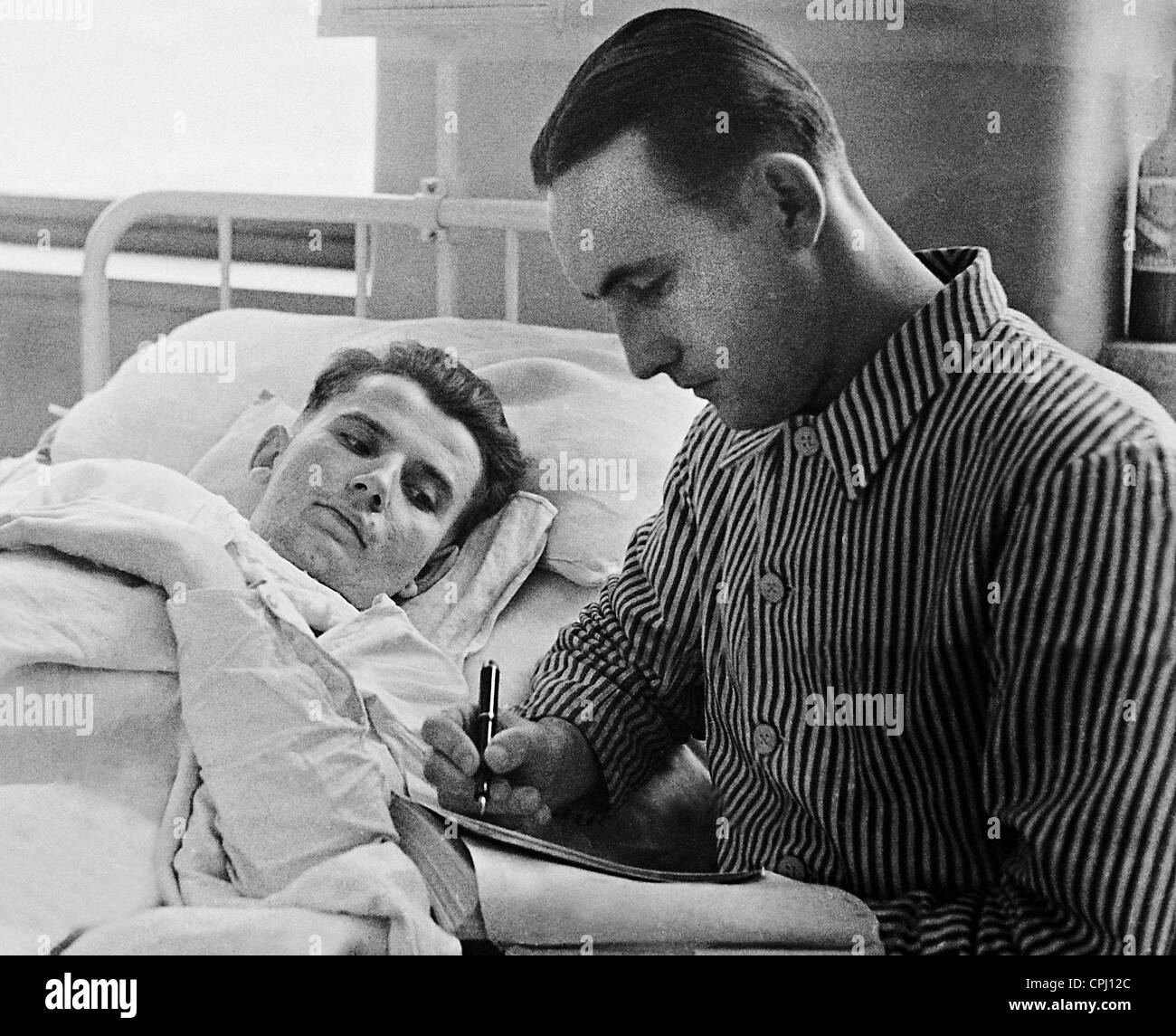 German wounded in a military hospital, 1940 Stock Photo - Alamy