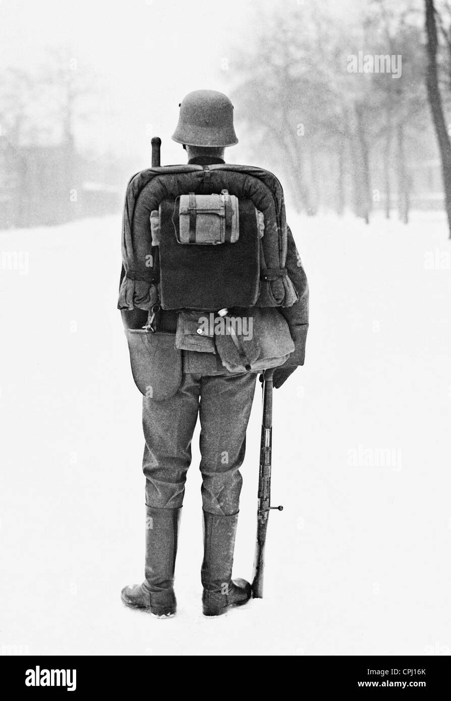 German Soldier, 1934 Stock Photo - Alamy