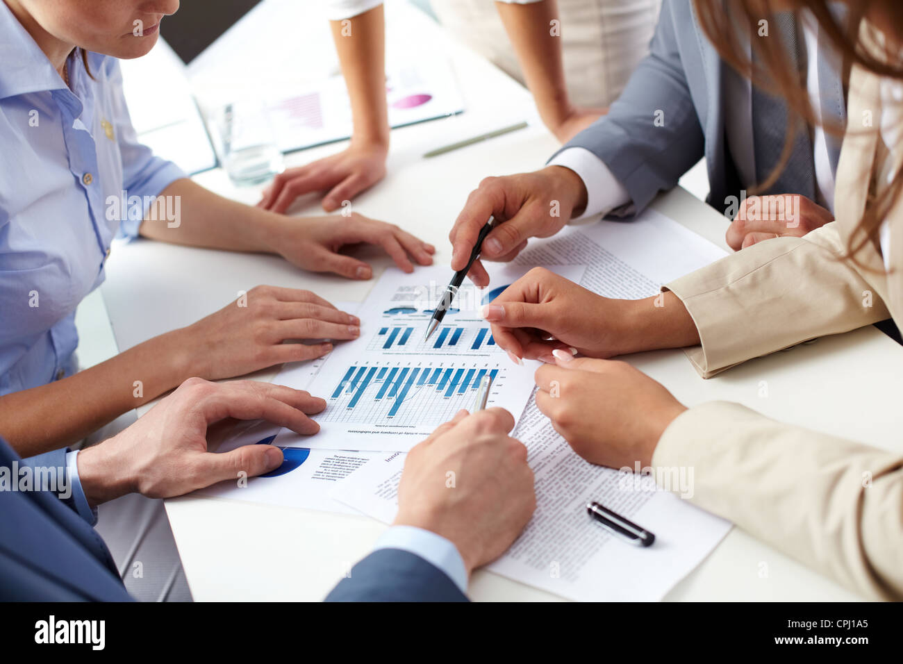 Human resources documents personal hi-res stock photography and images ...