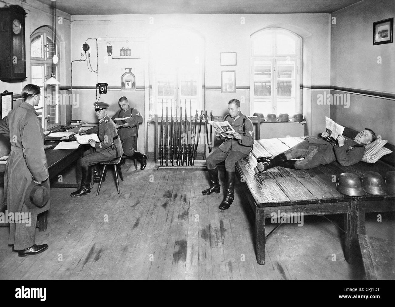 Soldiers of the Reichswehr in a guard room Stock Photo - Alamy