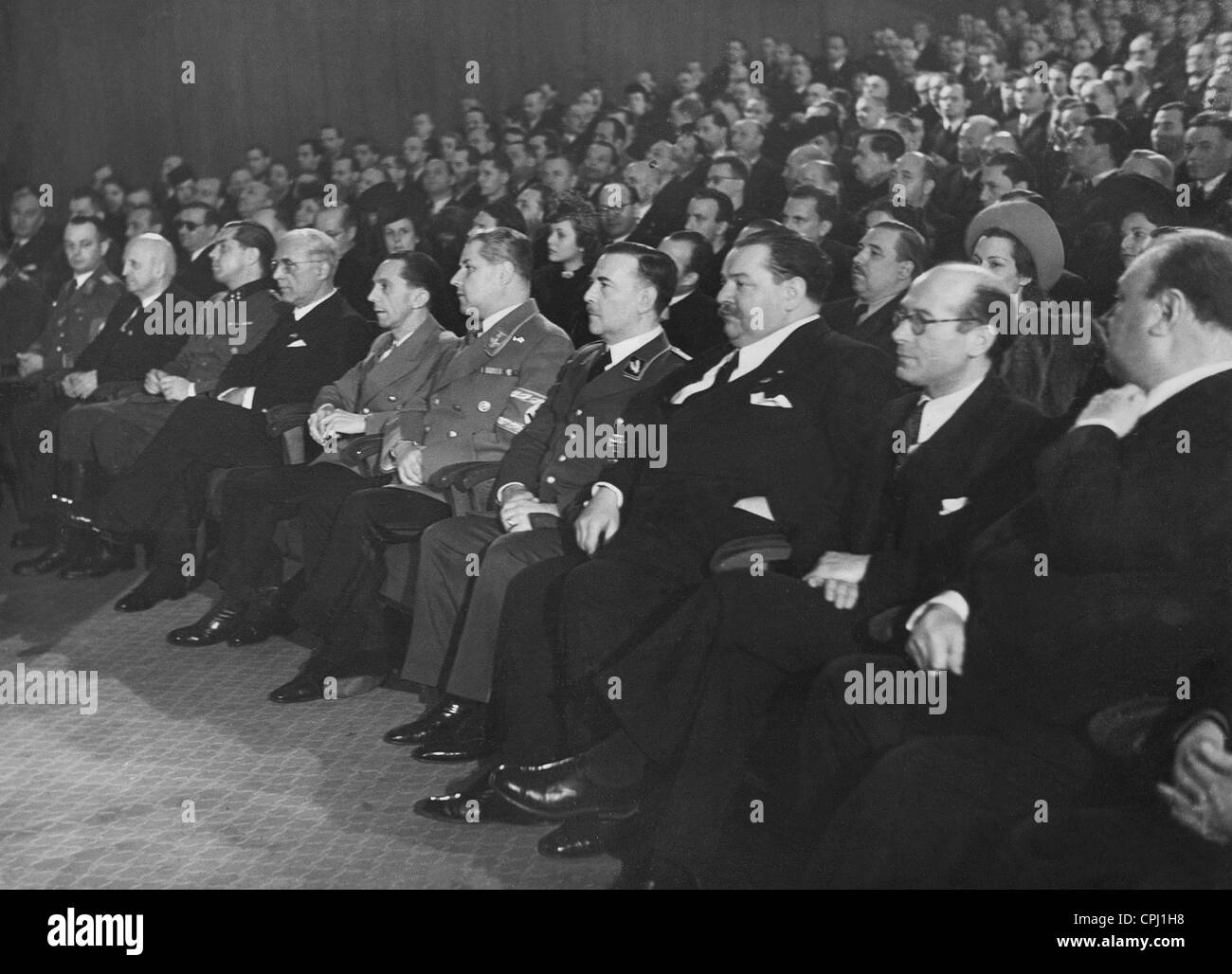 Reich film chamber hi-res stock photography and images - Alamy