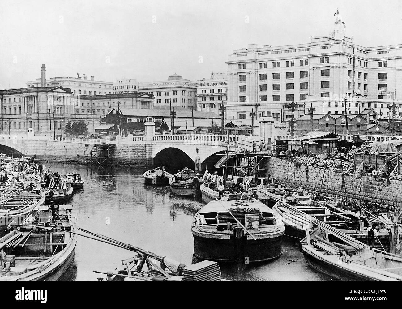 Building barracks Black and White Stock Photos & Images - Alamy