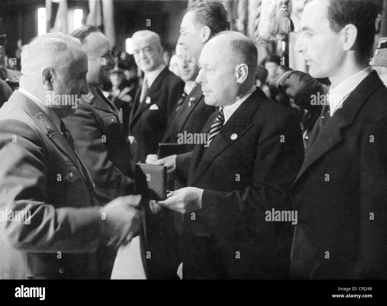 Dr ing ruska hi-res stock photography and images - Alamy