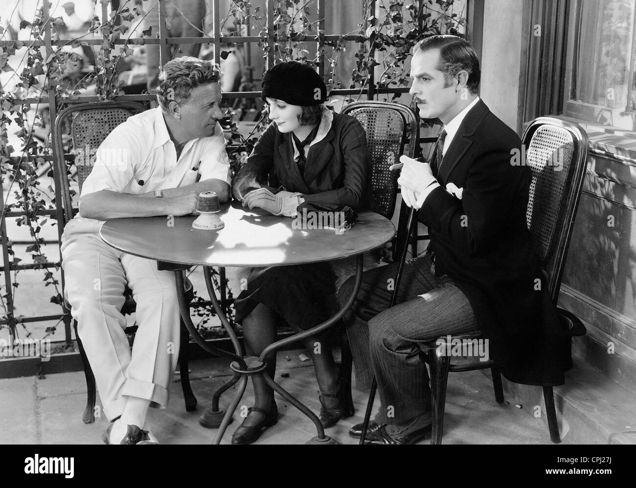 Greta garbo 1926 hi-res stock photography and images - Alamy