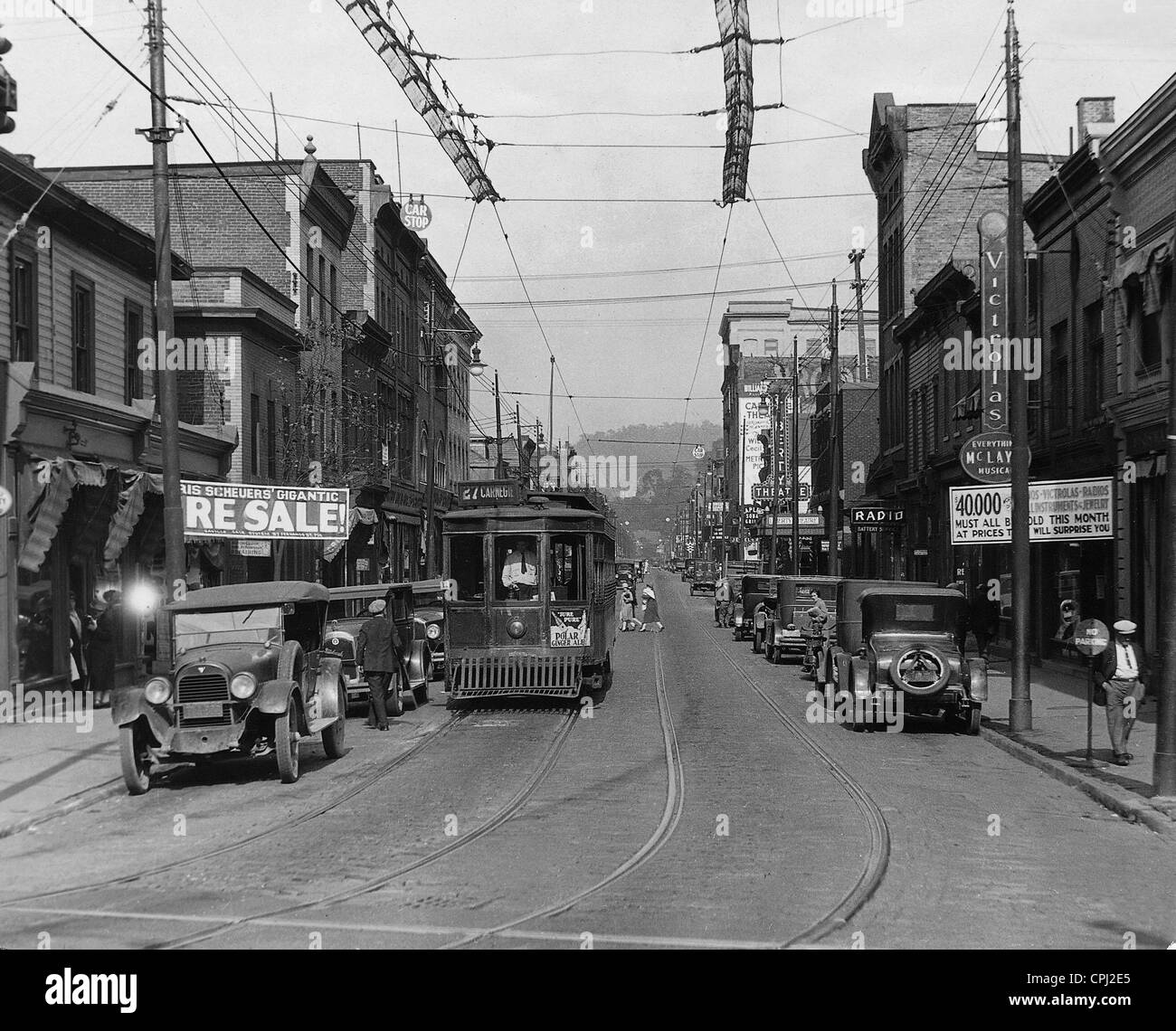 Main street cars on Black and White Stock Photos & Images - Alamy