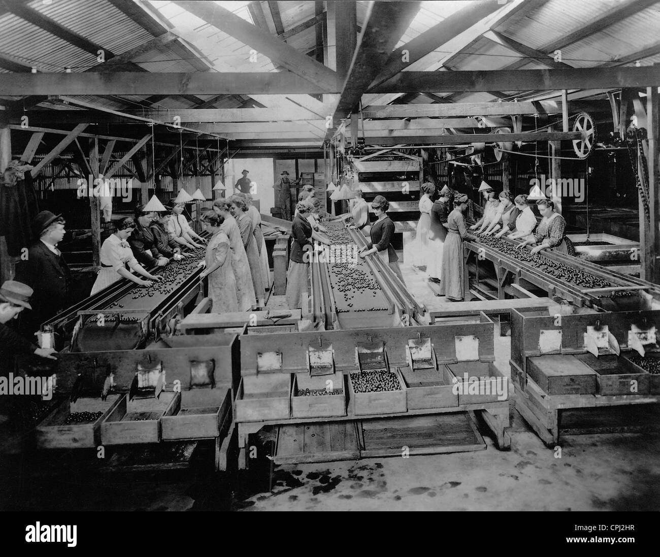 Seasonal workers in California, 1928 Stock Photo - Alamy