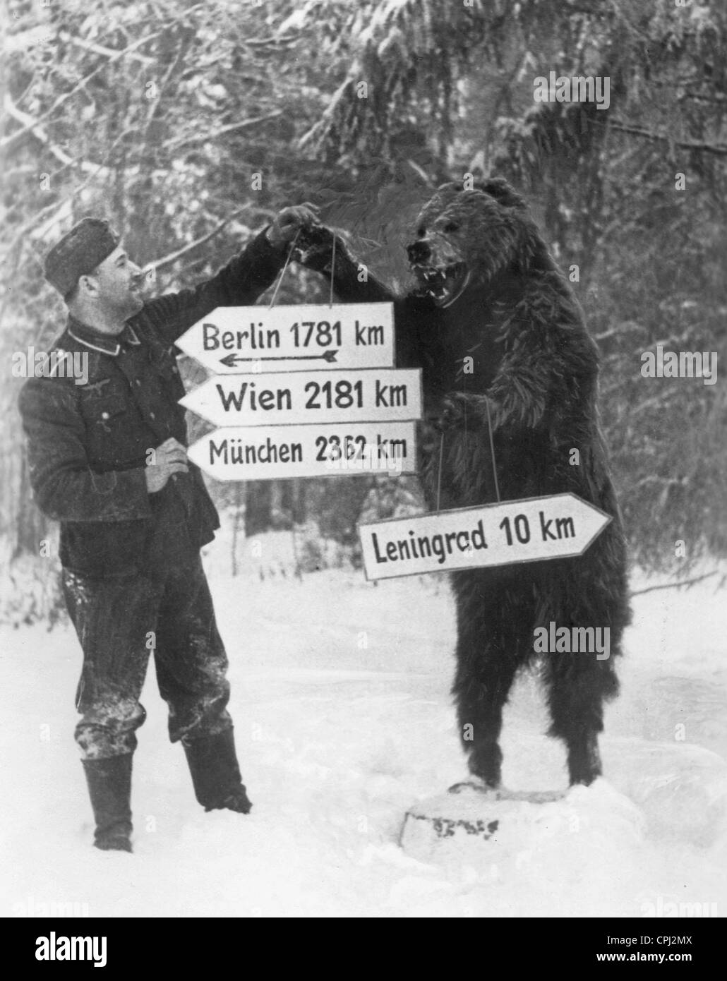 German soldier with a sign on the eastern Front, 1941 Stock Photo - Alamy