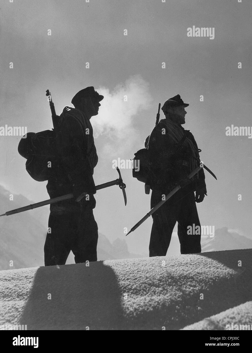 Mountain troops hi-res stock photography and images - Alamy