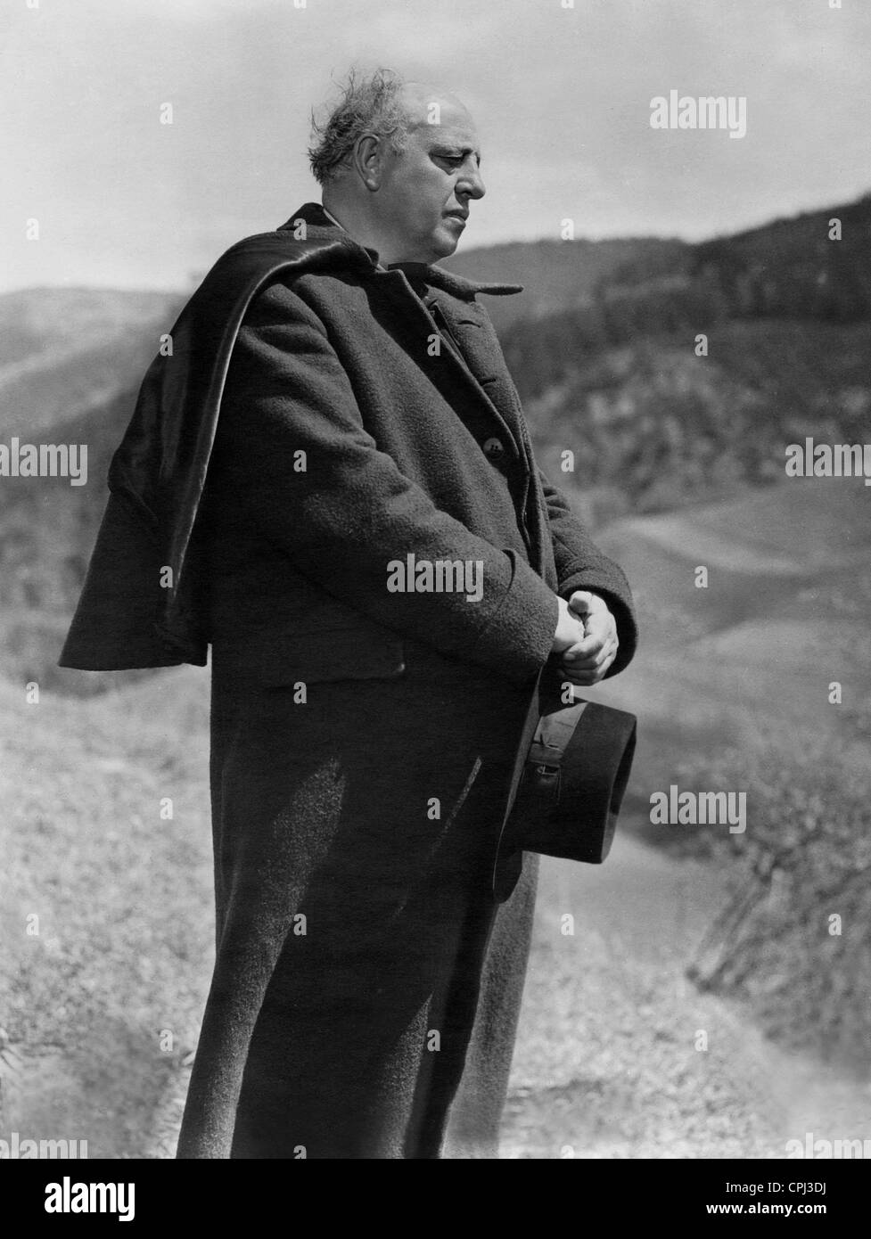 Harry Baur in 'Symphony of a Life', 1942 Stock Photo - Alamy