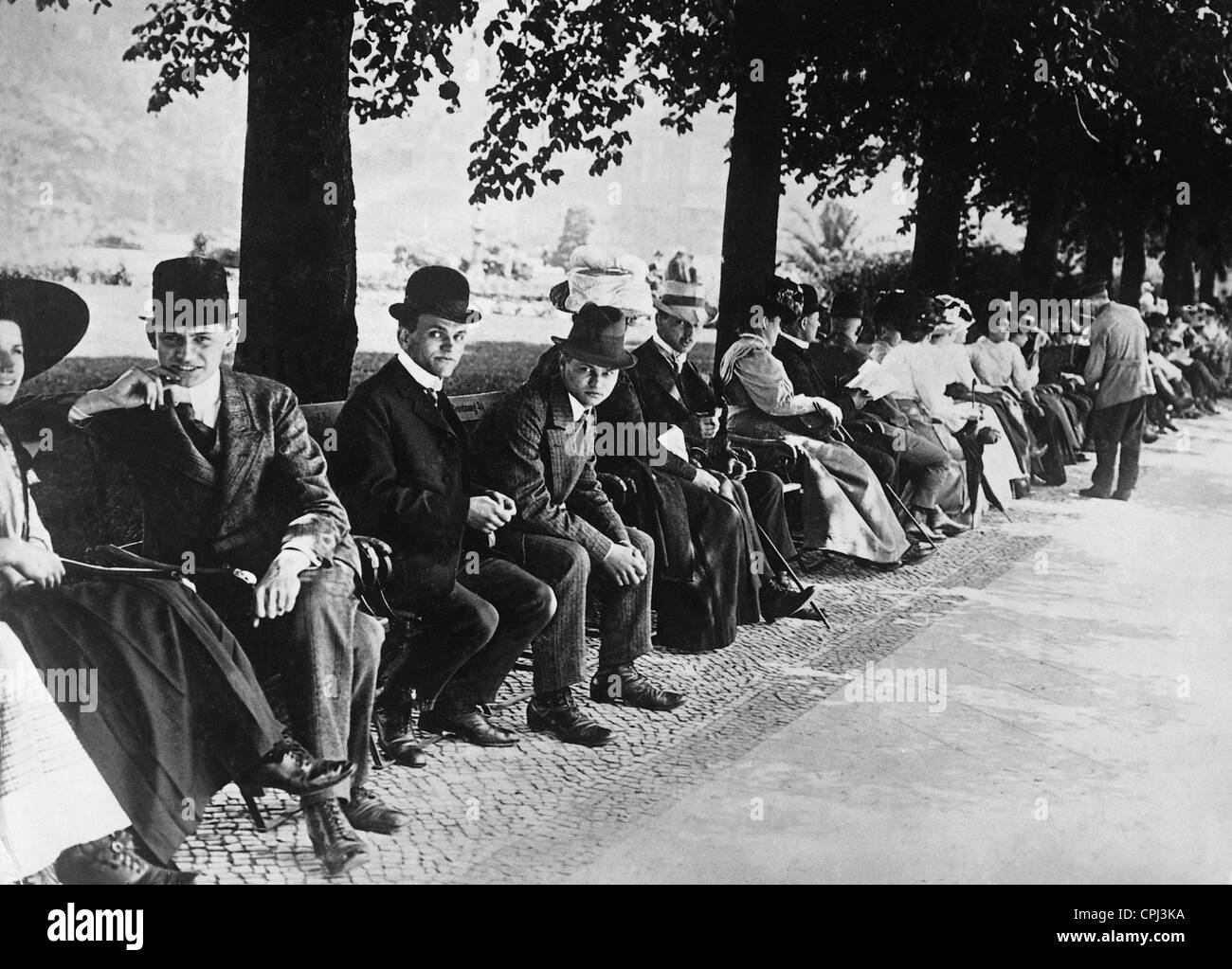 Spa guests around 1900 Stock Photo - Alamy