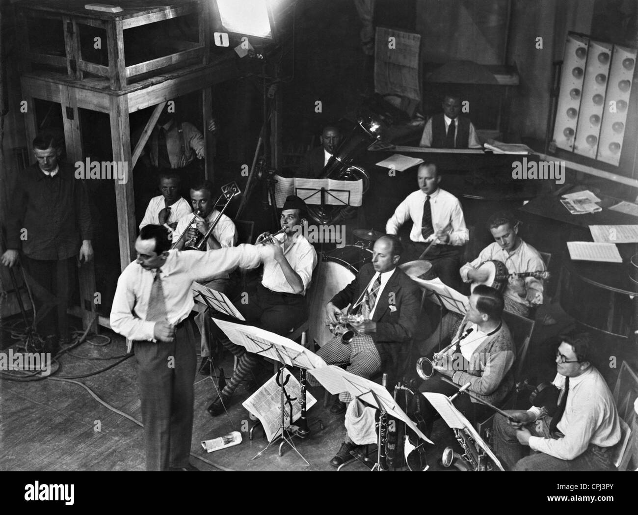 Werner richard heymann Black and White Stock Photos & Images - Alamy