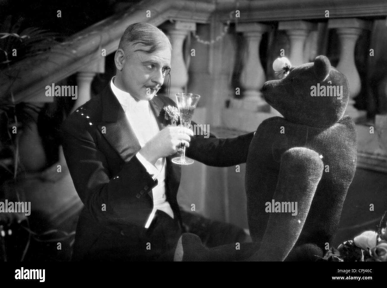 Ralph Arthur Roberts in 'Heut tanzt Marietta', 1932 Stock Photo - Alamy