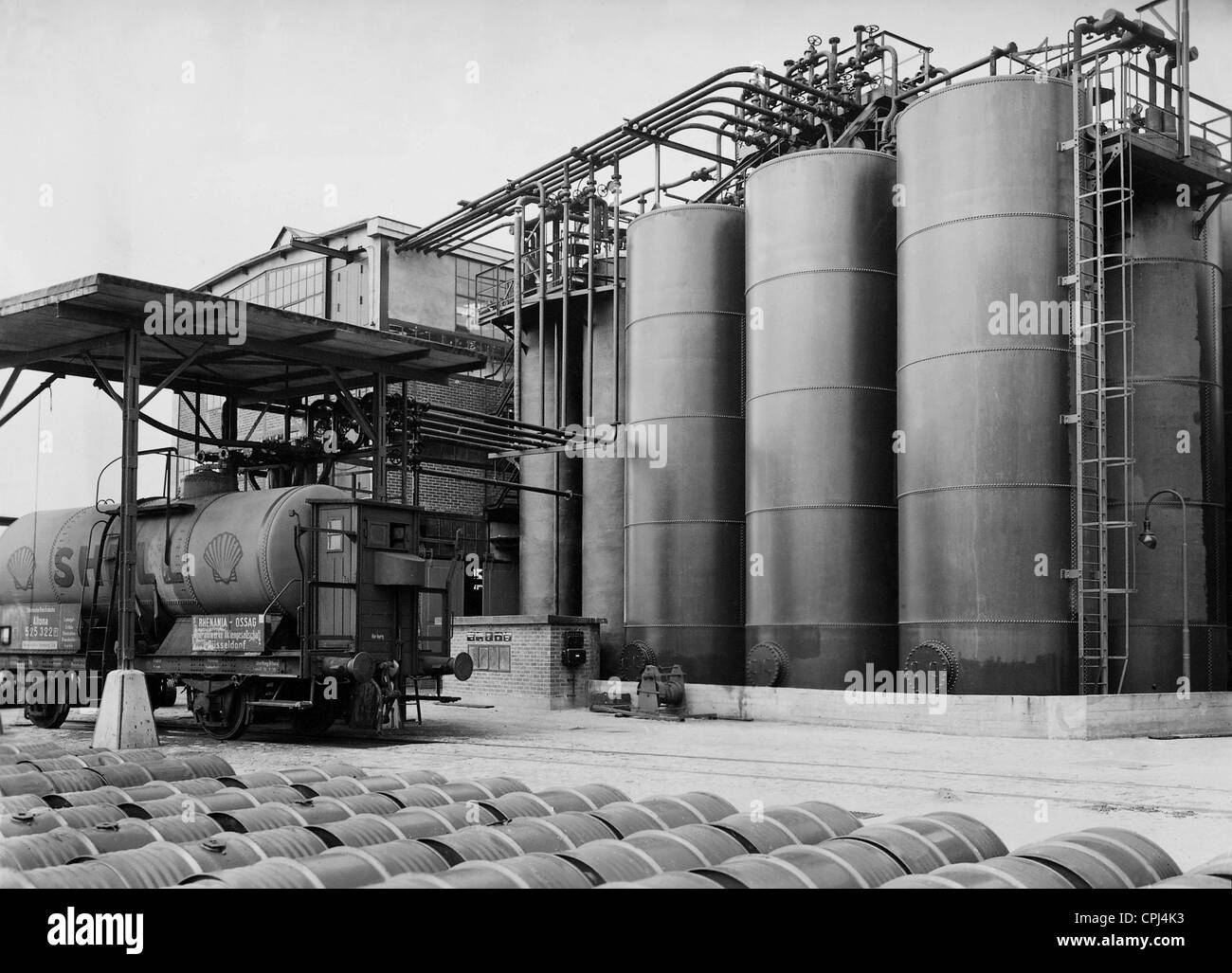 Tank shell Black and White Stock Photos & Images - Alamy