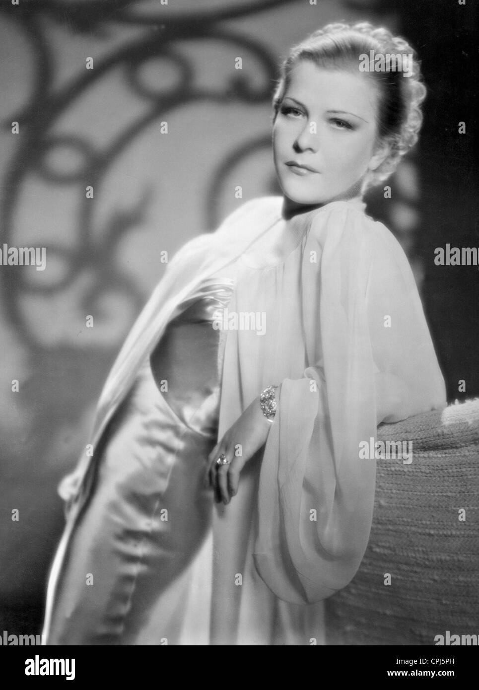 Renate Mueller in 'Allotria' (Hokum), 1936 Stock Photo - Alamy