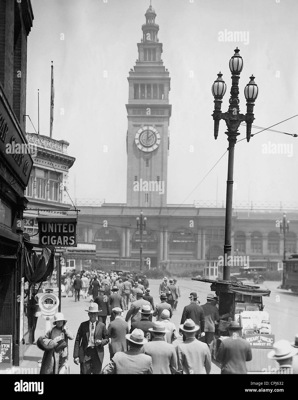Street view ferry building Black and White Stock Photos & Images - Alamy