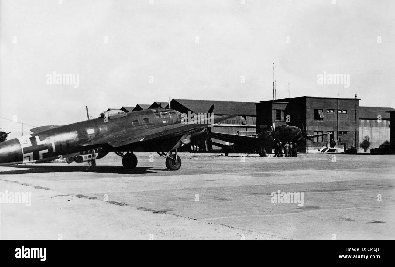 German bomber heinkel he 111 hi-res stock photography and images - Alamy