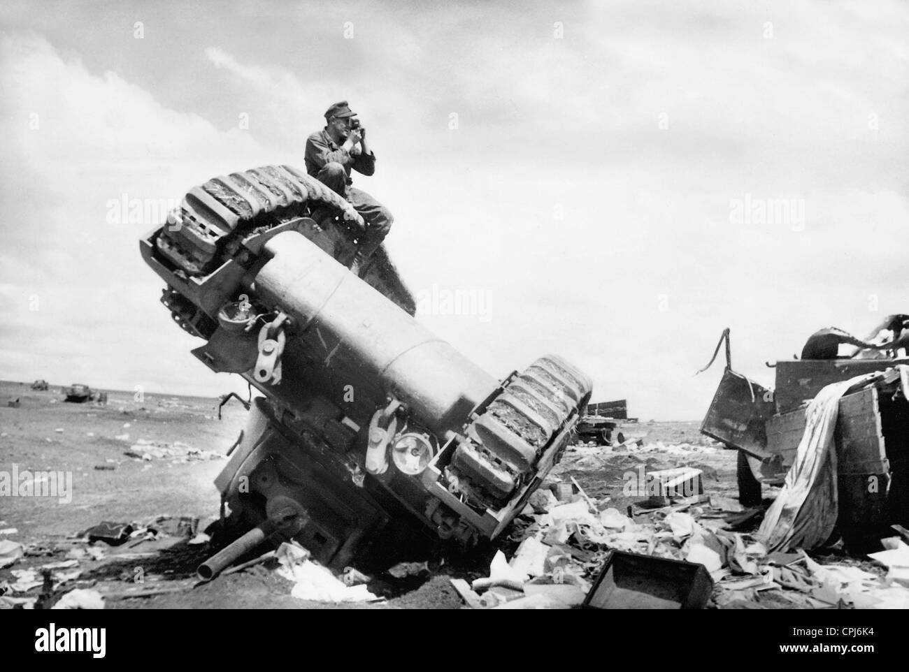 Destroyed British tank, 1943 Stock Photo - Alamy