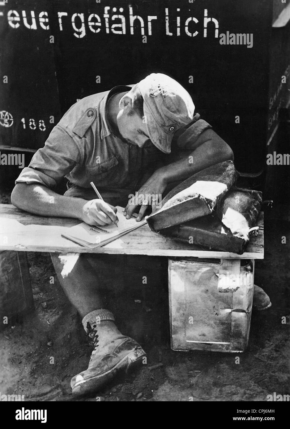 Soldier africa corps hi-res stock photography and images - Alamy