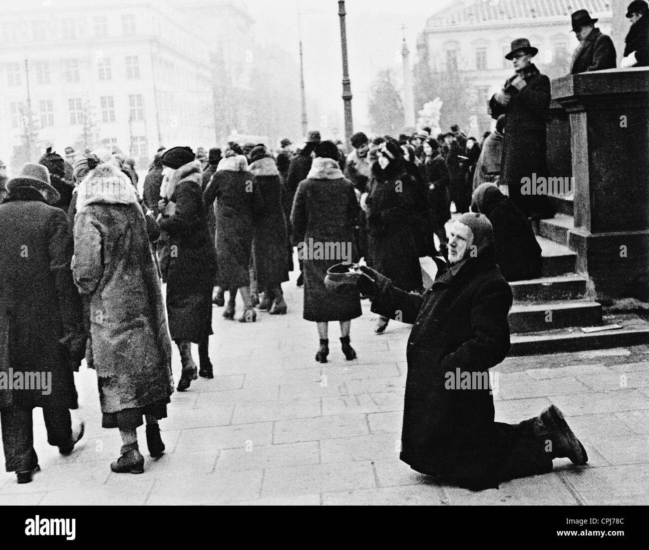 A beggar Black and White Stock Photos & Images - Alamy