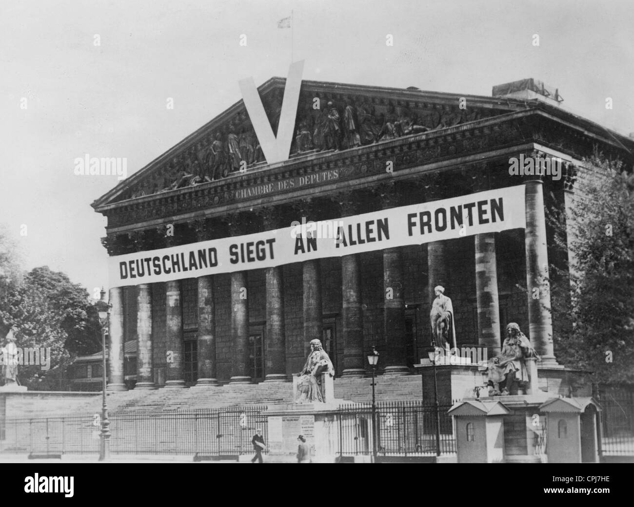 German Occupation Of Paris Stock Photos & German Occupation Of Paris ...