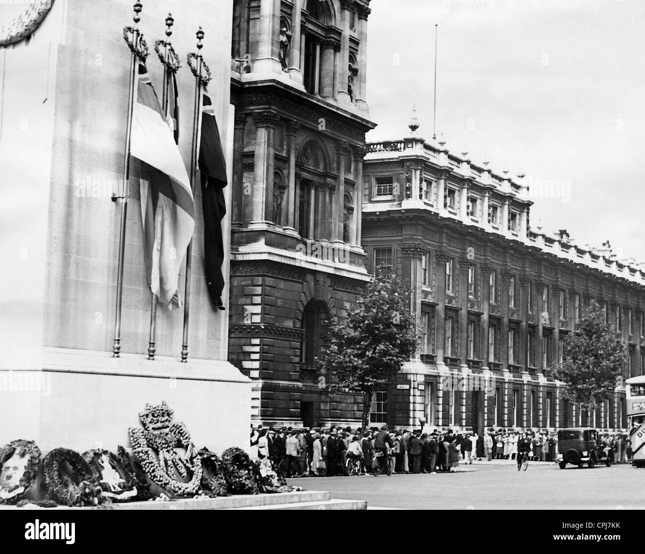 War office london hi-res stock photography and images - Alamy
