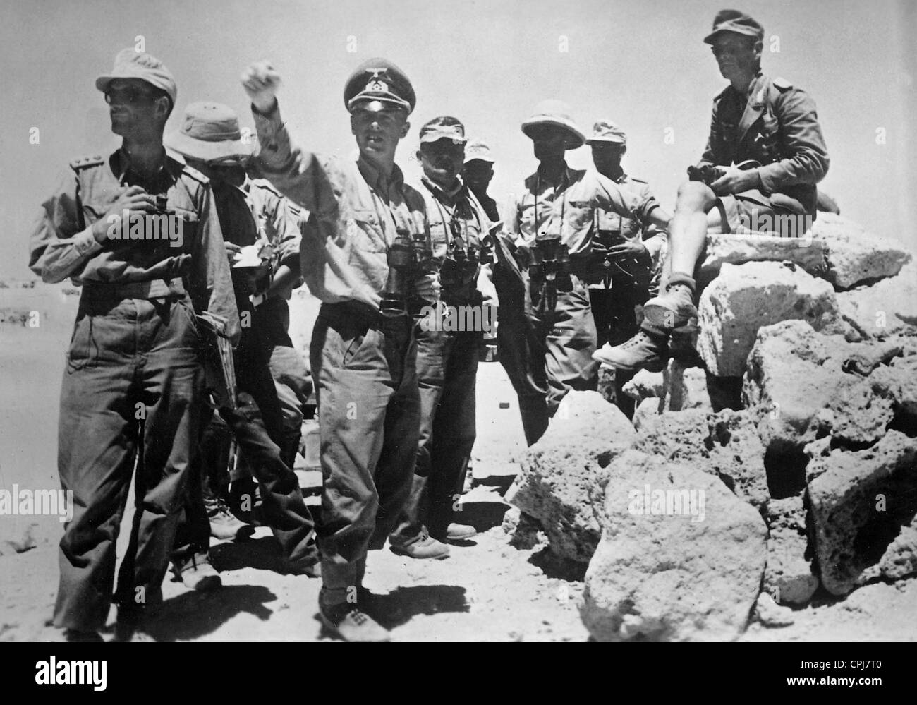Erwin rommel officers 1942 Black and White Stock Photos & Images - Alamy