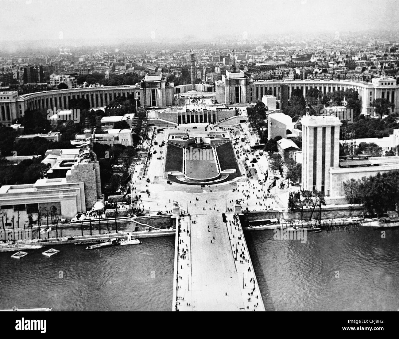 The premises of the World Exhibition in Paris, 1937 Stock Photo - Alamy
