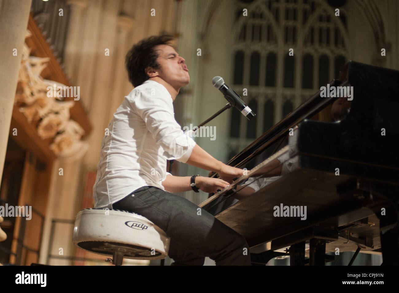 Jamie Cullum concert in Bath Abbey Stock Photo - Alamy