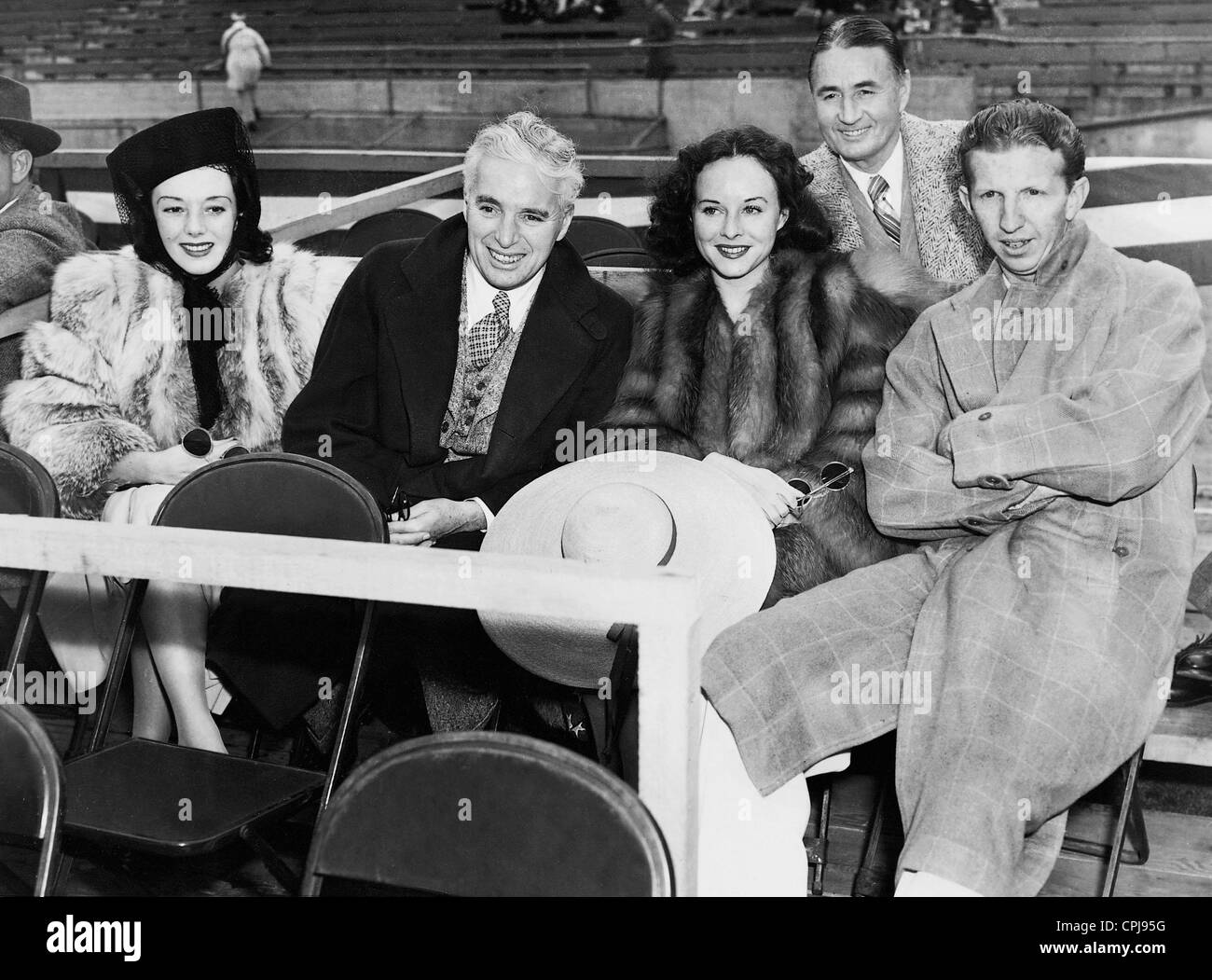 Spectator culture Black and White Stock Photos & Images - Alamy