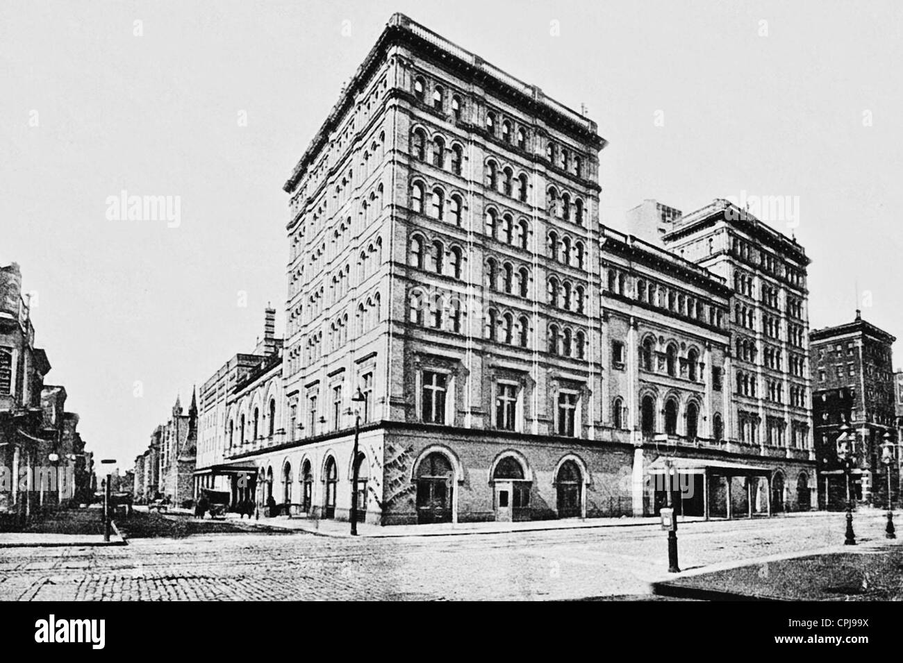 Metropolitan Opera House in New York Stock Photo - Alamy