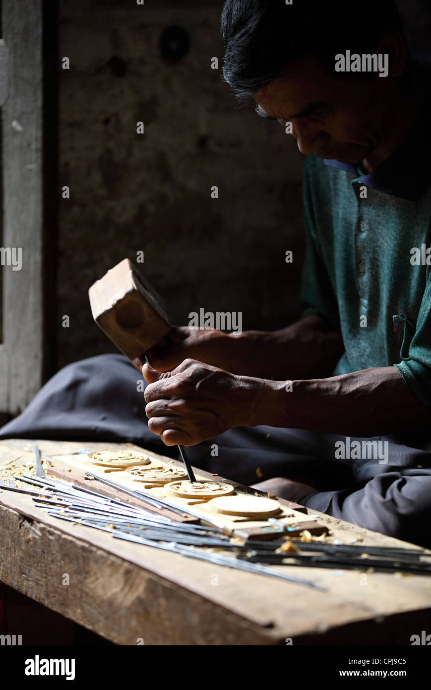 Nepali wood work hi-res stock photography and images - Alamy