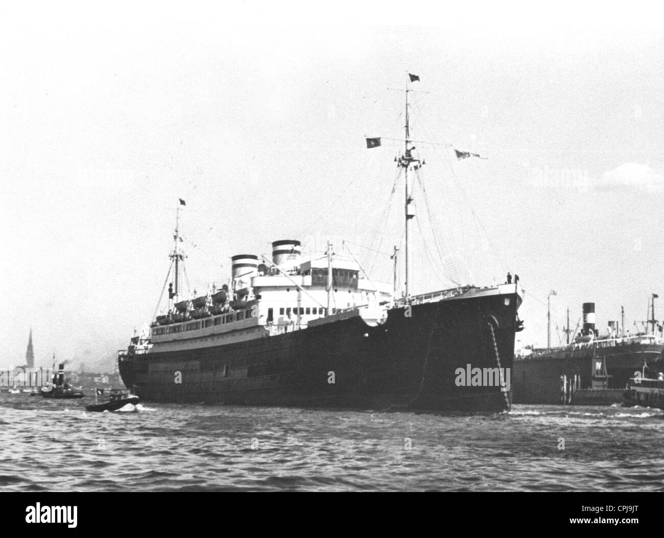 Passenger ship 'St. Louis' Stock Photo - Alamy
