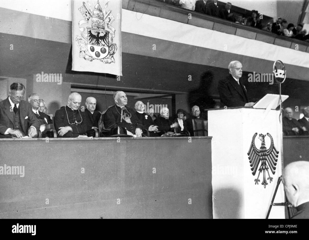 Catholic assembly essen hi-res stock photography and images - Alamy