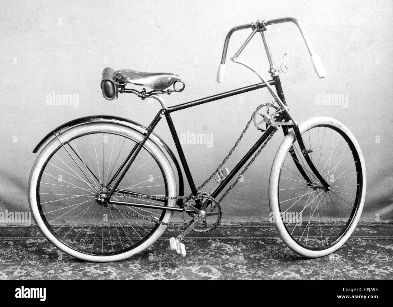Bicycle historical hi-res stock photography and images - Alamy